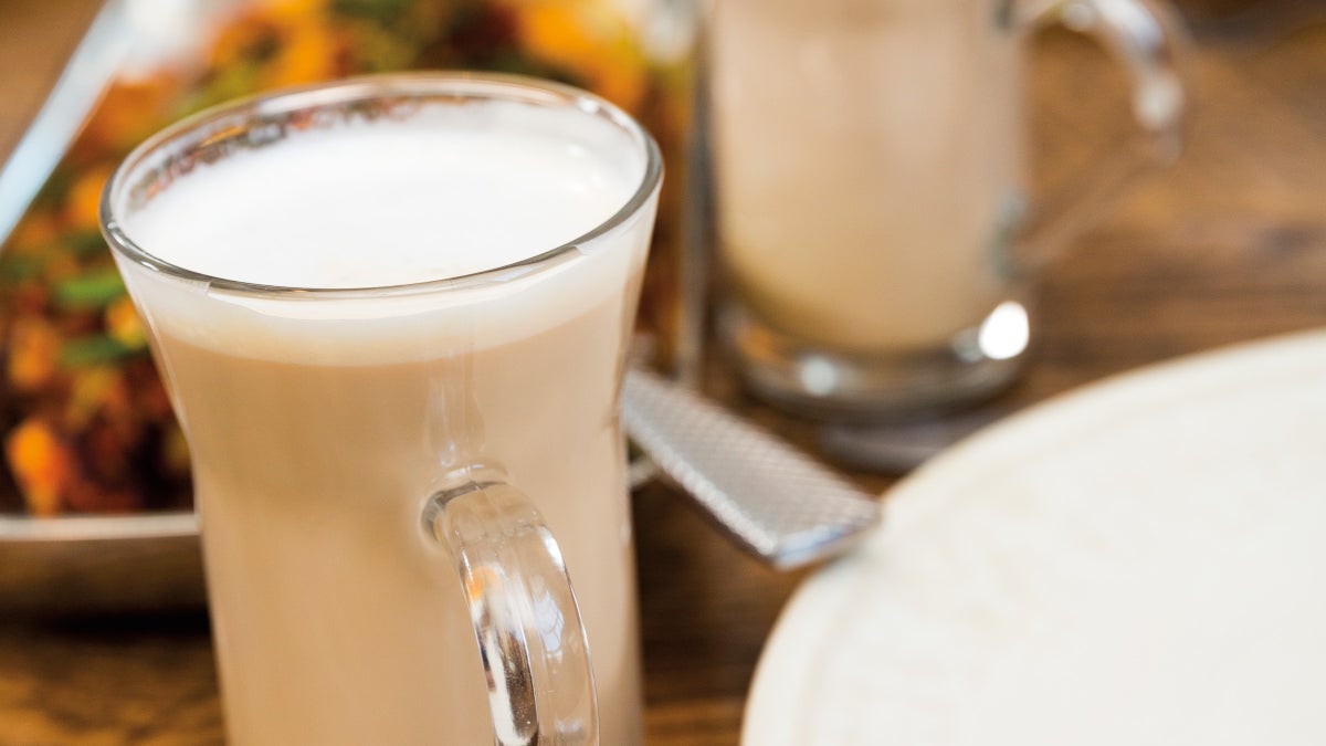 Need to Warm Up? Try This Mumbai Spiced Chai - Women's Running