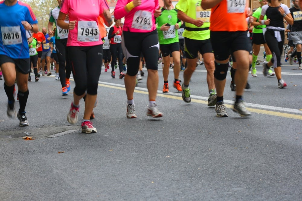 12 Marathon Training Tips For Time-Crunched Runners - Women's Running 12 Marathon Training Tips For Time-Crunched Runners - Women's Running