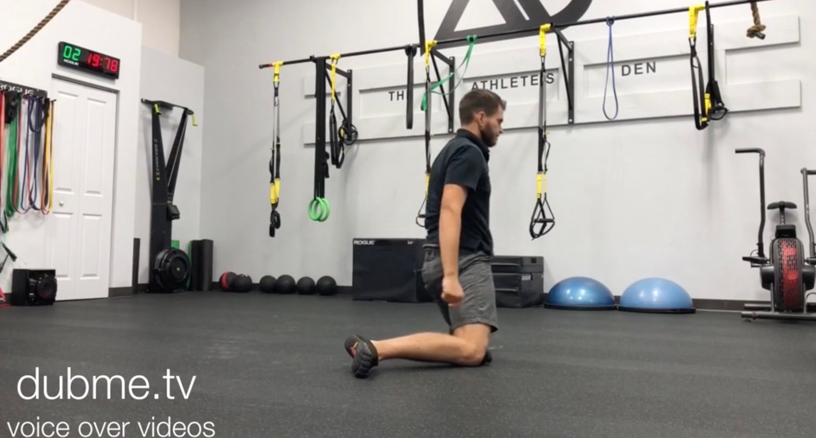 Improve Hip Mobility With This 5-Step Exercise Routine - Women's Running