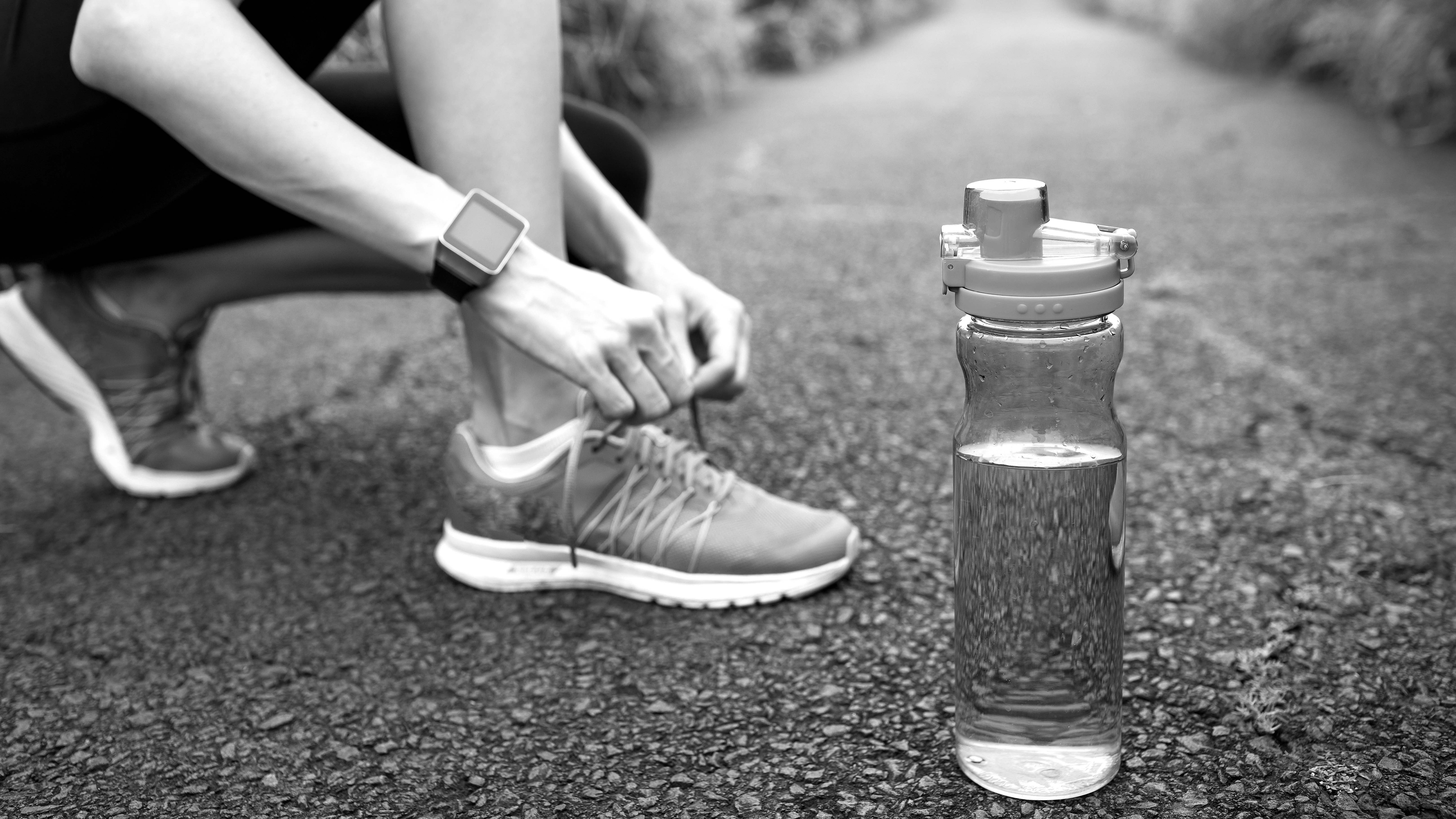 A Quick Guide to Workout Hydration - Women's Running
